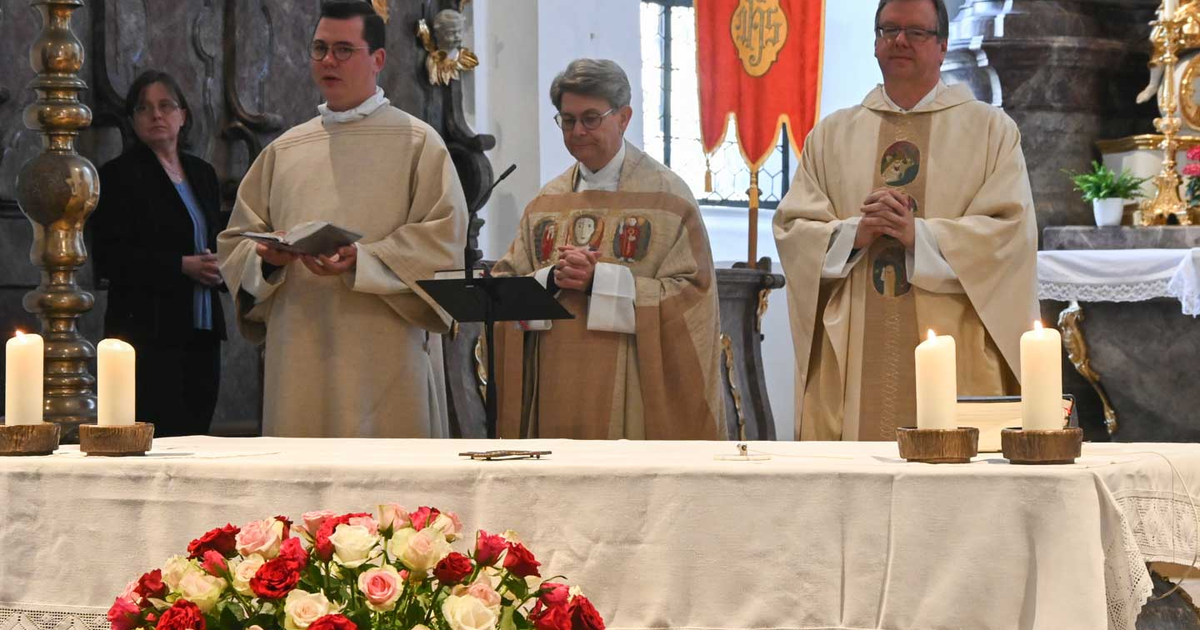 Erste Triduumspredigt in St. Peter - Pfarreiengemeinschaft Neuburg ...