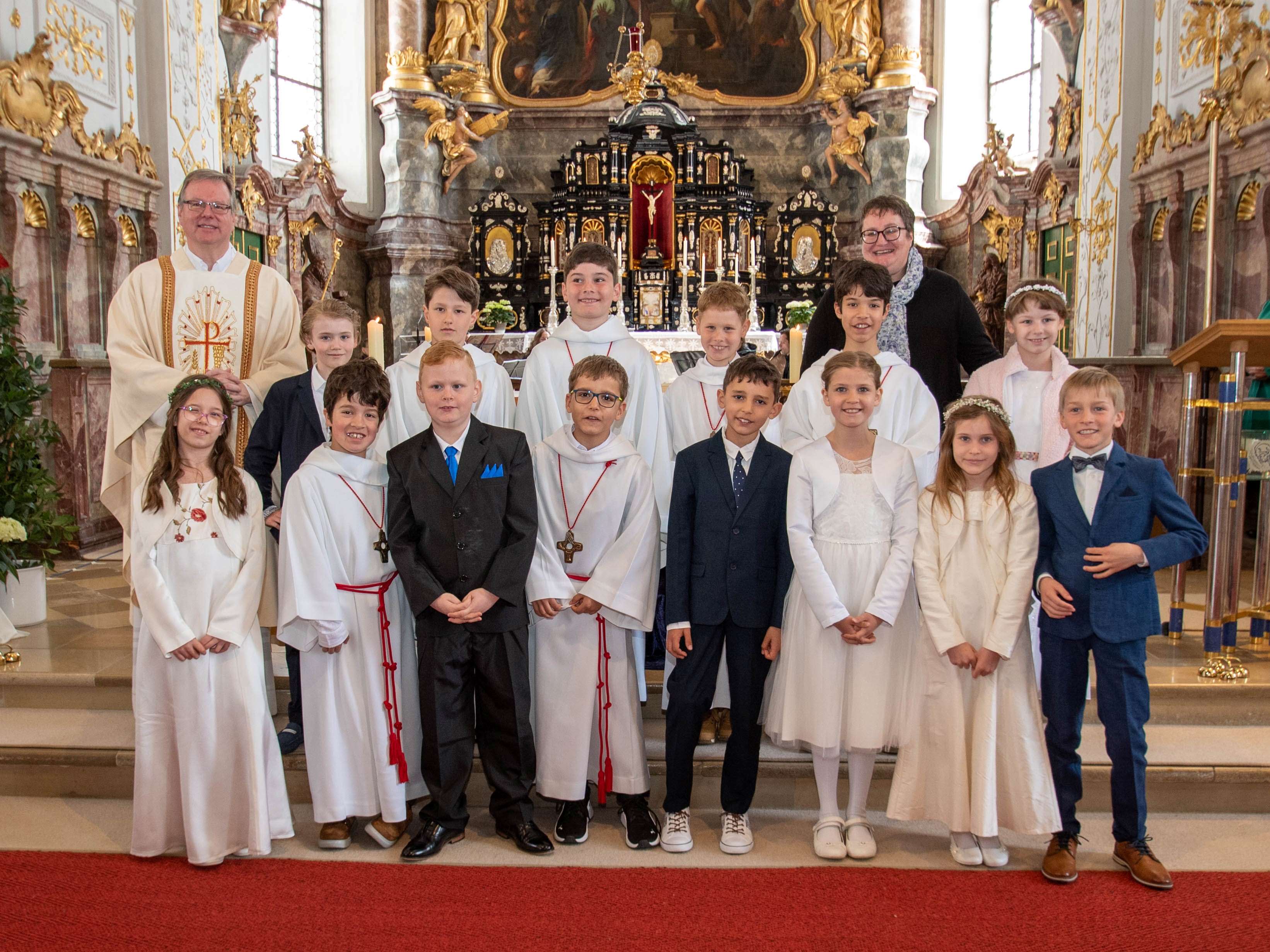 Erstkommunionfeiern 2023 - Pfarreiengemeinschaft Neuburg - Kirche St ...