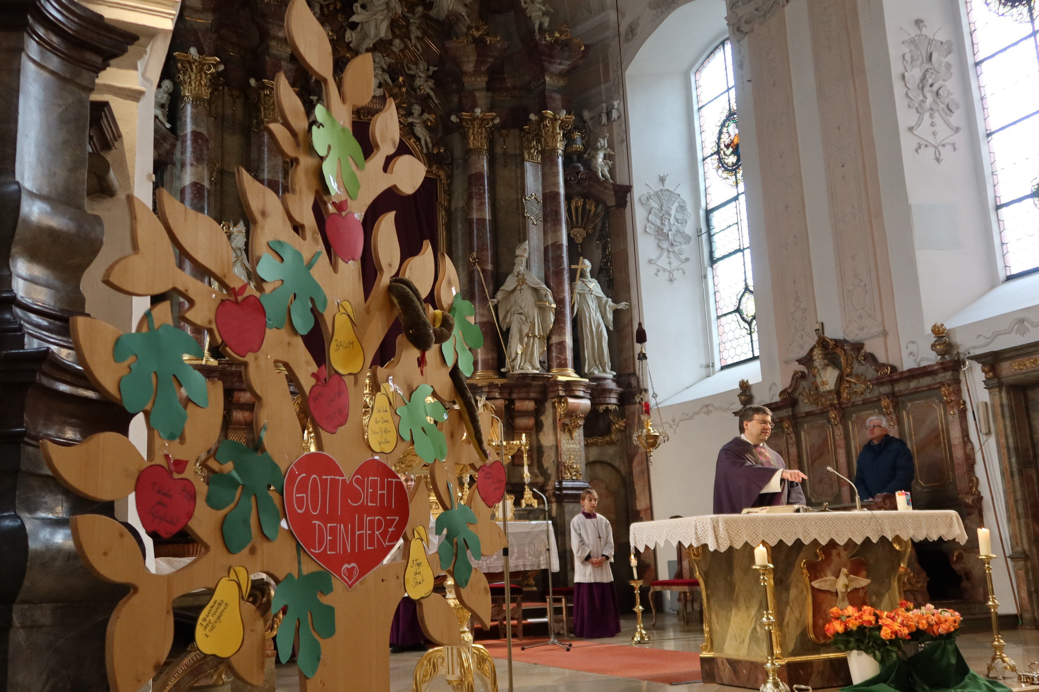 Überschrift Laetare - Pfarreiengemeinschaft Neuburg - Kirche St. Peter ...